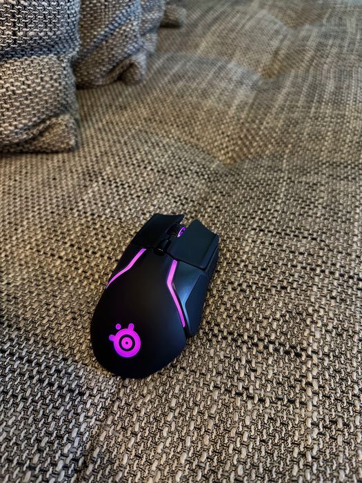 Vând Laptop ASUS ROG G17(G712LV) + Mouse STEELSERIES + Căști LOGITECH ...