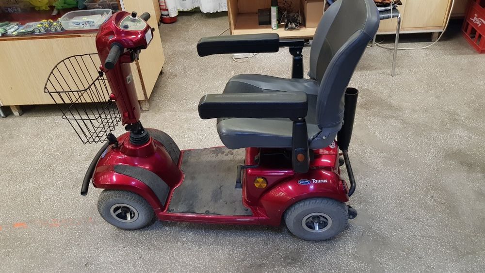 Vând scuter electric ptr vârstnici sau pers cu dizabilități Macesti ...