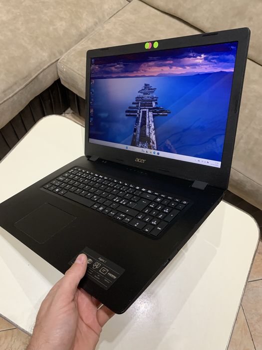 Laptop Acer Aspire A317 , 17 inch, i5 10gen, ssd 500, Arad • OLX.ro