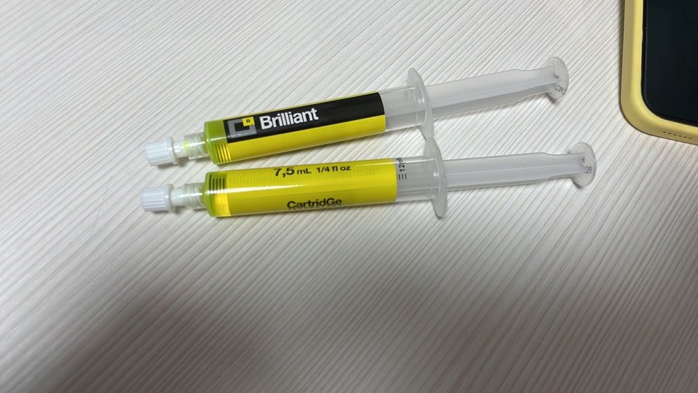 Substanta contrast UV R134a si YF1234 ulei vacuum pompa refrigerant ...