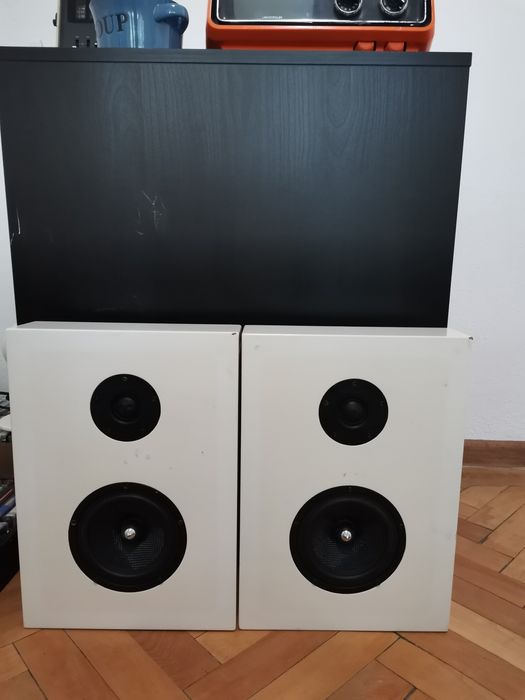 Boxe de perete Cambridge Audio ws30 Caracal • OLX.ro