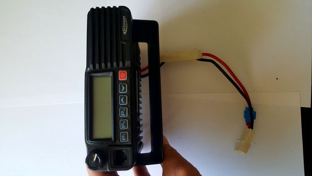 Statie radio Kirisun PT8100 cu microfon Craiova • OLX.ro