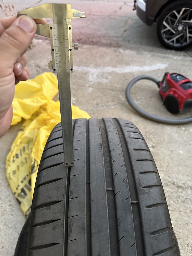 Гуми Michelin 225/45 R18 DOT 0720 Pilot Sport4 гр. Плевен Сторгозия ...