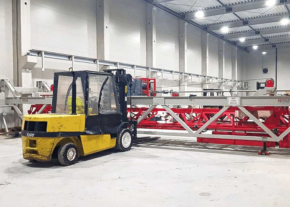 Inchiriez Camion cu Macara HIAB. Motostivuitor. Generator 380. Nacele ...