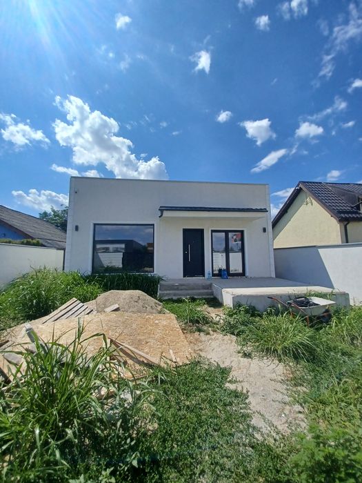 Casa Pantelimon P Catelu • OLX.ro