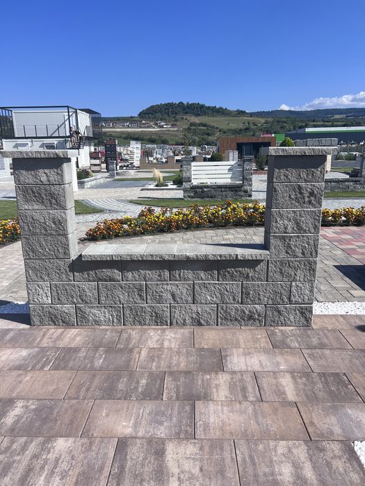 Boltar gard splitat finisat Odorheiu Secuiesc • OLX.ro