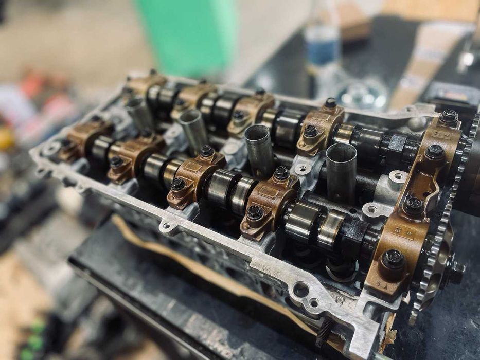 2ZZ-GE изцяло ревизиран двигател + C60 скоростна кутия за MR2 Spyder гр ...