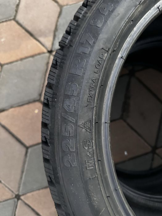 4 Anvelope noi de iarna 225/45/17 Ipotesti • OLX.ro