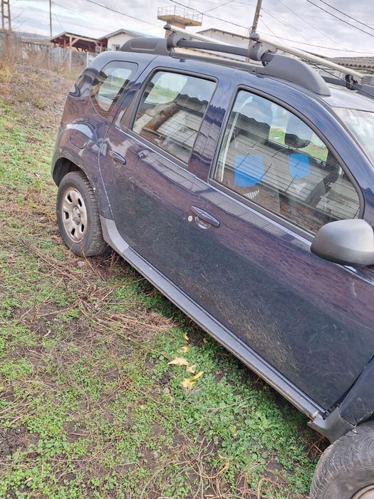 Vand Dacia Duster avariata Apahida • OLX.ro