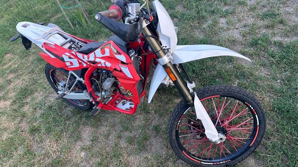 SWM RS125cc 2017(Cross/enduro)(motor defect) Botosani • OLX.ro