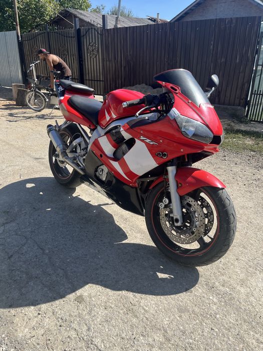Vand yamaha R6 600cc Buzota • OLX.ro