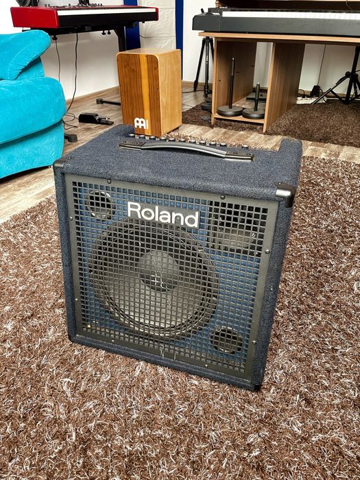 Amplificator clapa Roland KC-400 Bucuresti Sectorul 5 • OLX.ro
