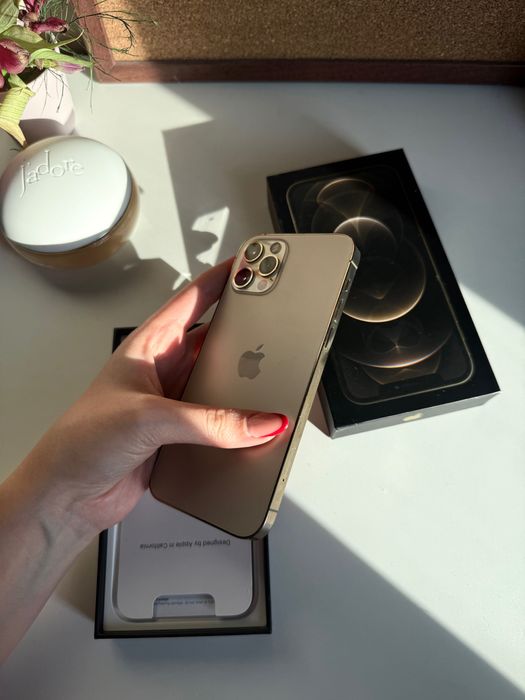 IPhone 12pro 256gb gold гр. София Студентски град • OLX.bg