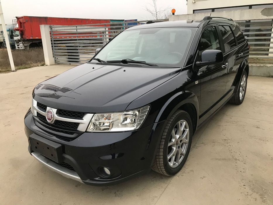 Fiat Freemont 4x4 , 7 locuri , automata , Navi , km reali!!! Craiova ...