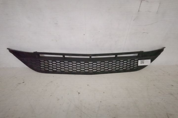 Grila Inferioara Bara Fata Originala In Stare Buna AMG Bucuresti Sectorul 6 • OLX.ro