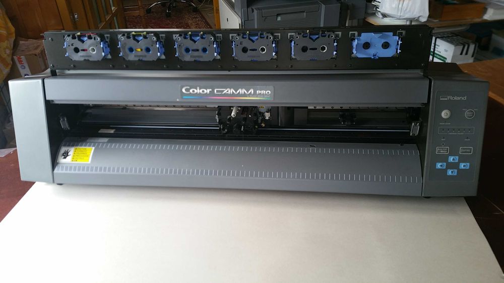Roland cutter-plotter Baraolt • OLX.ro