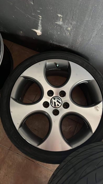 Jante Golf 5 Gti Saucesti • OLX.ro