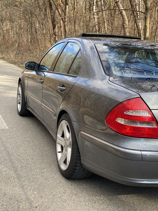 Vand Mercedes E Class W211 7G Tronic(Avangarde) Dragasani • OLX.ro