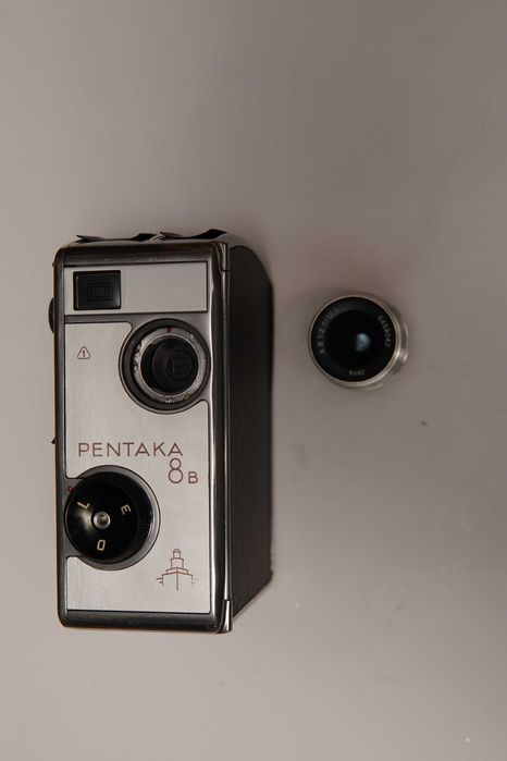 Camera de filmat pelicula 8 mm Pentacon Pentaka 8a Jena Biotar 12.5f/2 ...