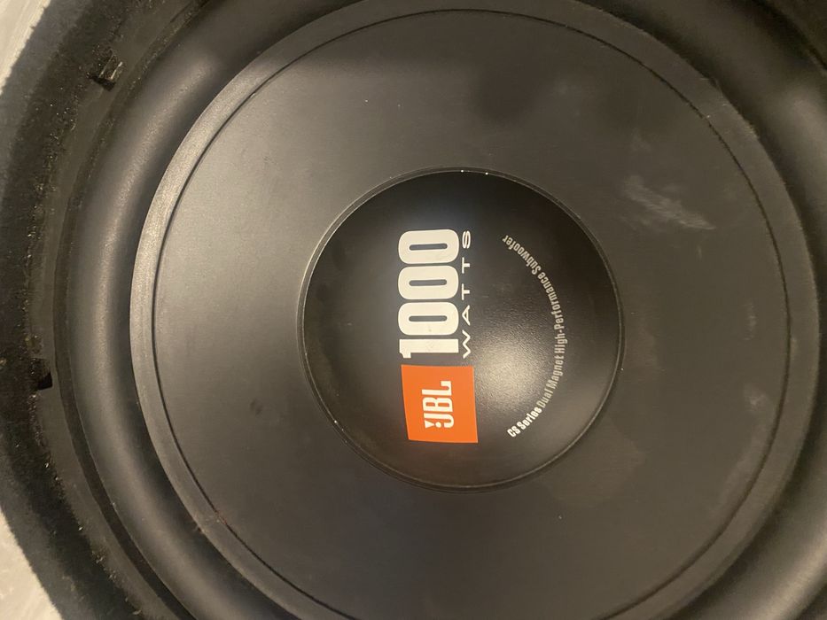 Vand subwoofer auto JBL 1000!!! + statie infinity 300w Popesti-Leordeni ...