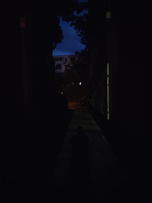 Proiector led dublu cu trepied 2.1 m pe acumulator Parkside 20v Galati ...