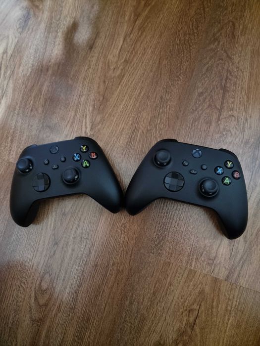 Xbox Series X 1 TB + 5 jocuri + 2 controllere Patarlagele • OLX.ro