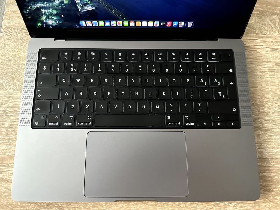 MacBook Pro 14 M1 Pro 10 Cpu/16 Gpu/16 Gb Ram / 1 Tera Ssd Iasi • OLX.ro