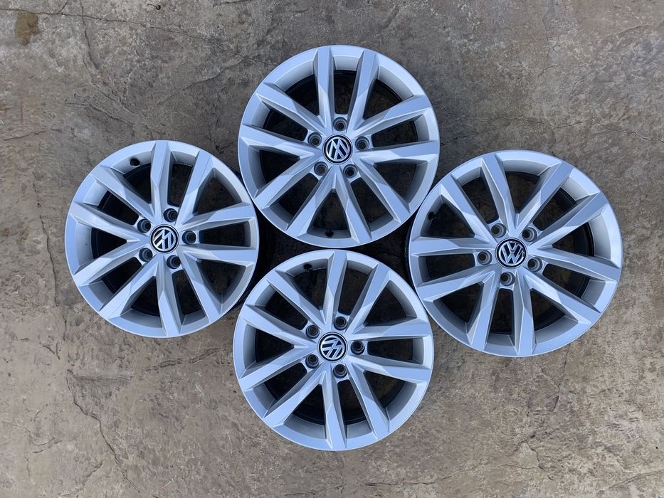 Jante aliaj VW, R16 ORIGINALE, SEPANG , Passat B8 Oradea • OLX.ro