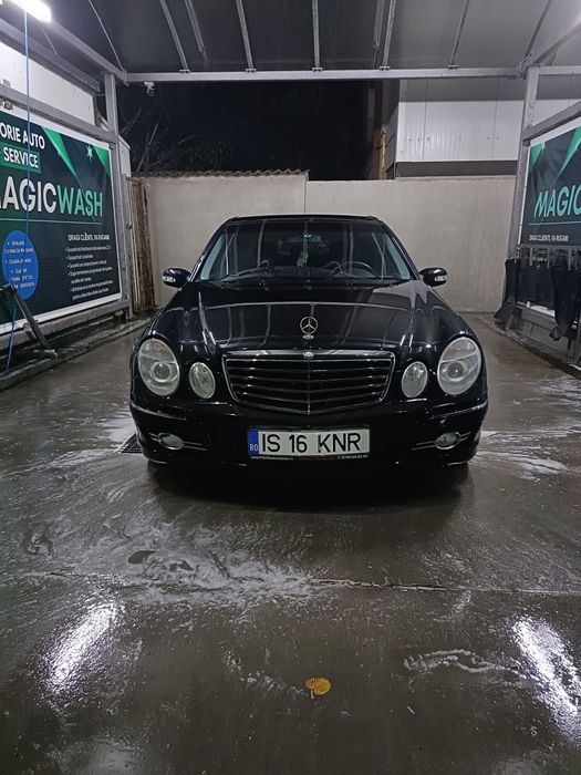 Mercedes E200(W211) Iasi • OLX.ro