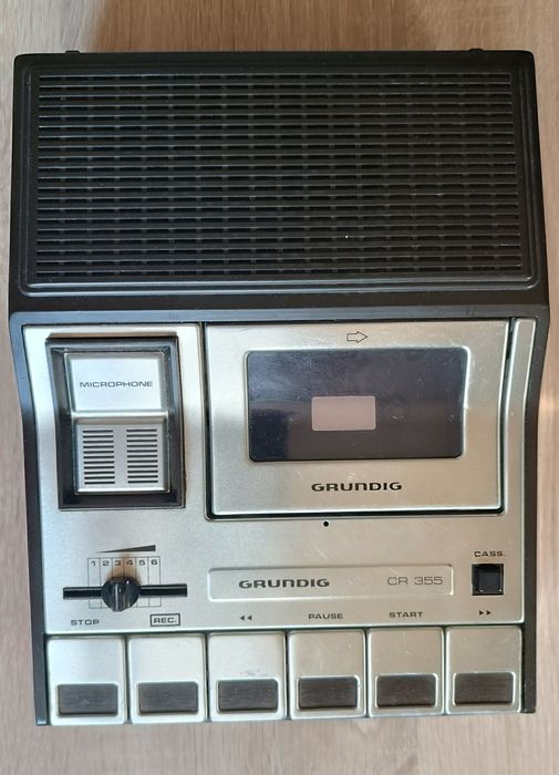 Casetofon mono Grundig Bucuresti Sectorul 3 • OLX.ro