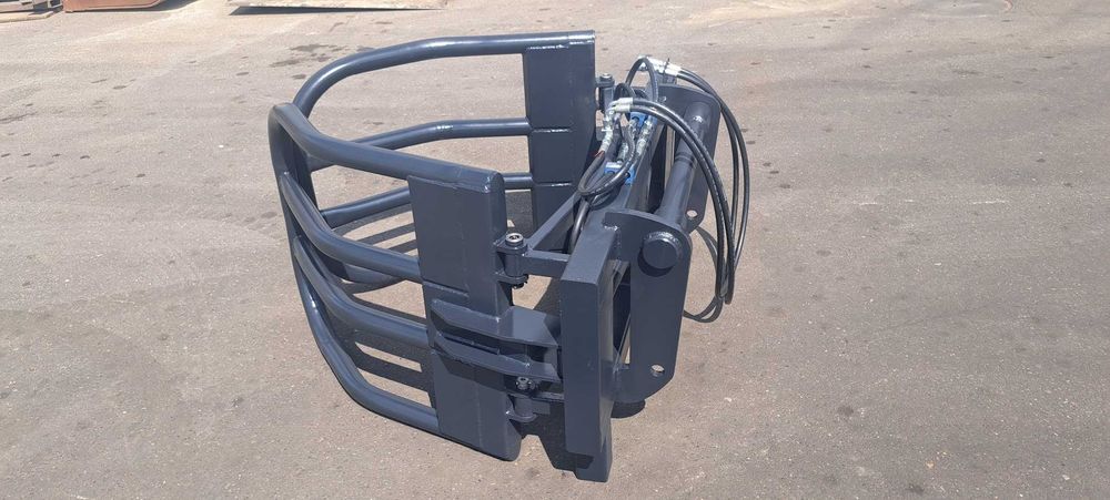 Cleste baloti cu doi cilindri incarcatoare telescopice si tractoare ...