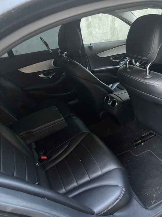 Mercedes C clase 200 2016 Avangard Timisoara • OLX.ro