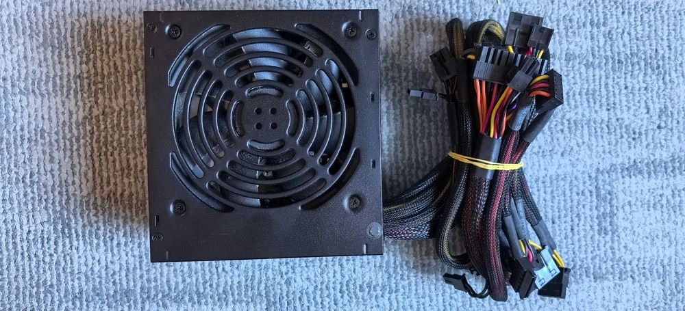 Sursa pc atx Corsair VS550 Oradea • OLX.ro