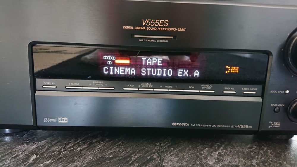 Sony STR-V555ES Receptor A/V cu Dolby Digital și DTS SONY ES RECEIVER ...