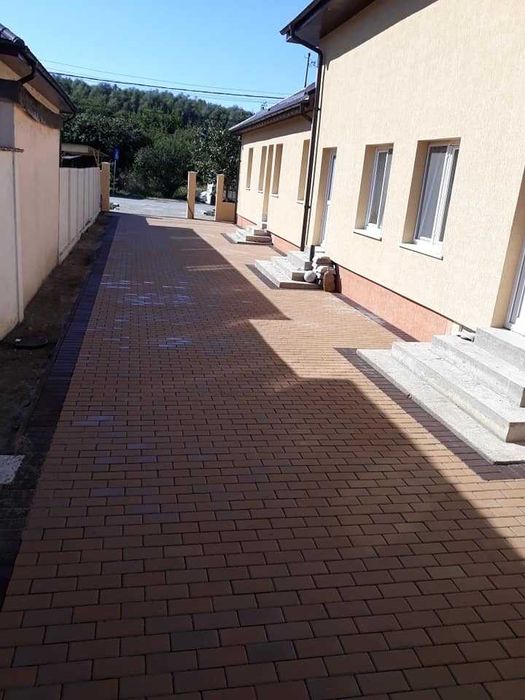 Montaj profesional pavele, dale, borduri si rigole Craiova • OLX.ro