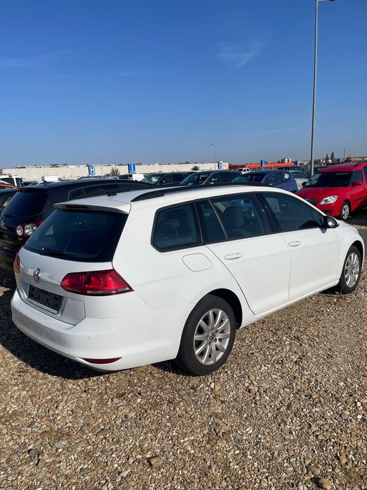 Volkswagen Golf 7 Oradea • OLX.ro