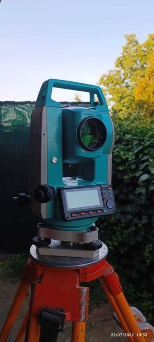 Statie totala Sokkia 530R laser, trepied, prisma, jalon Bucuresti ...
