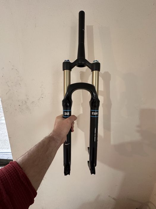 Furca FOX CTD 32 roata de 29 Gherla • OLX.ro