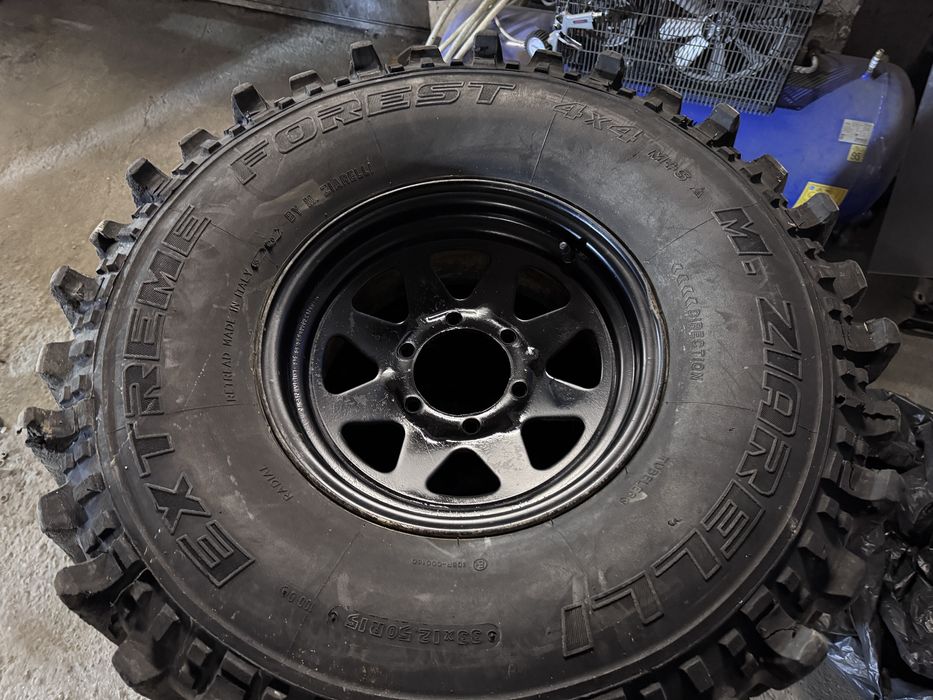 Vand jante cu tot cu anvelope simex 33 12.5 r15 !patrol /pajero Resita ...