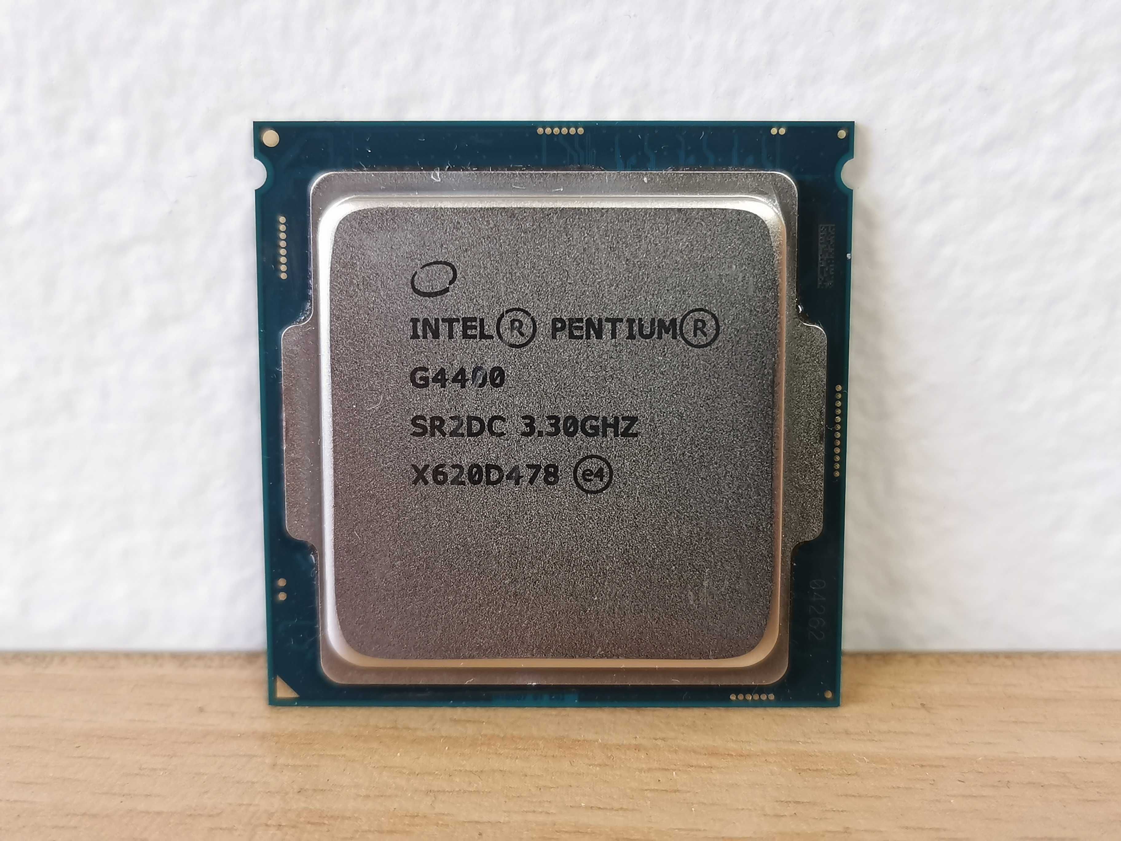 Intel Pentium G4400, процесор сокет 1151 / перфектен за майнинг риг гр ...