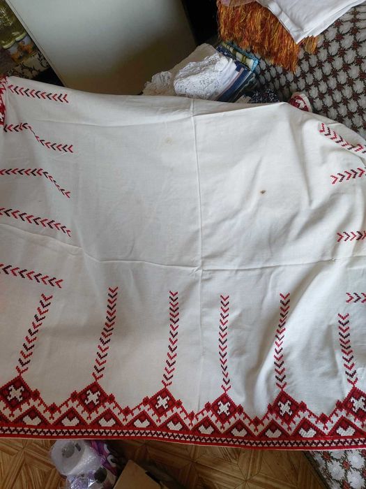 Бродерии от скрина на баба гр. Хасково Център • OLX.bg