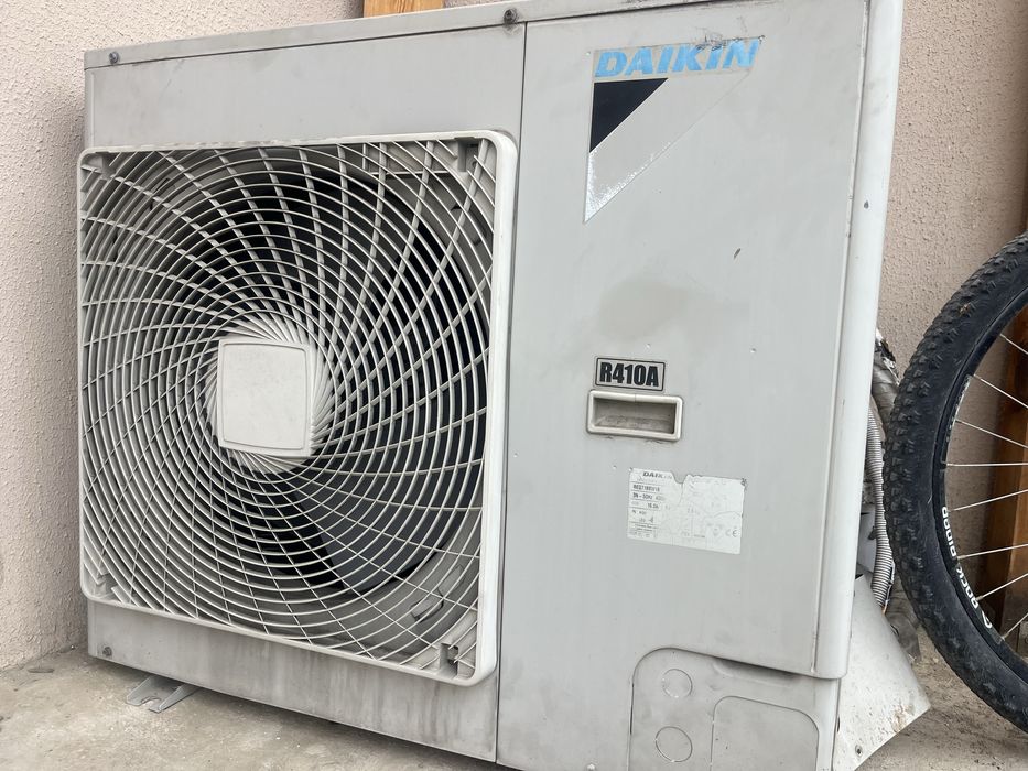 Daikin REQ71B8W1B Само външно тяло гр. Благоевград Еленово 1 • OLX.bg