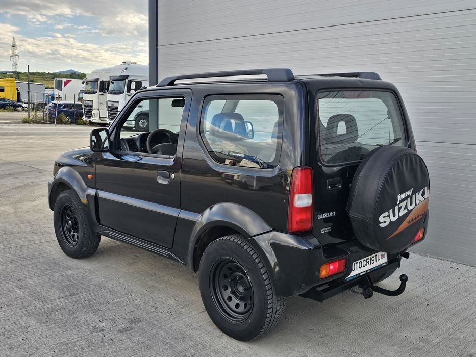 Suzuki jimny,1.3 Benzina, 4x4 cu reductor,Cârlig, Posibil Rate *** Floresti • OLX.ro