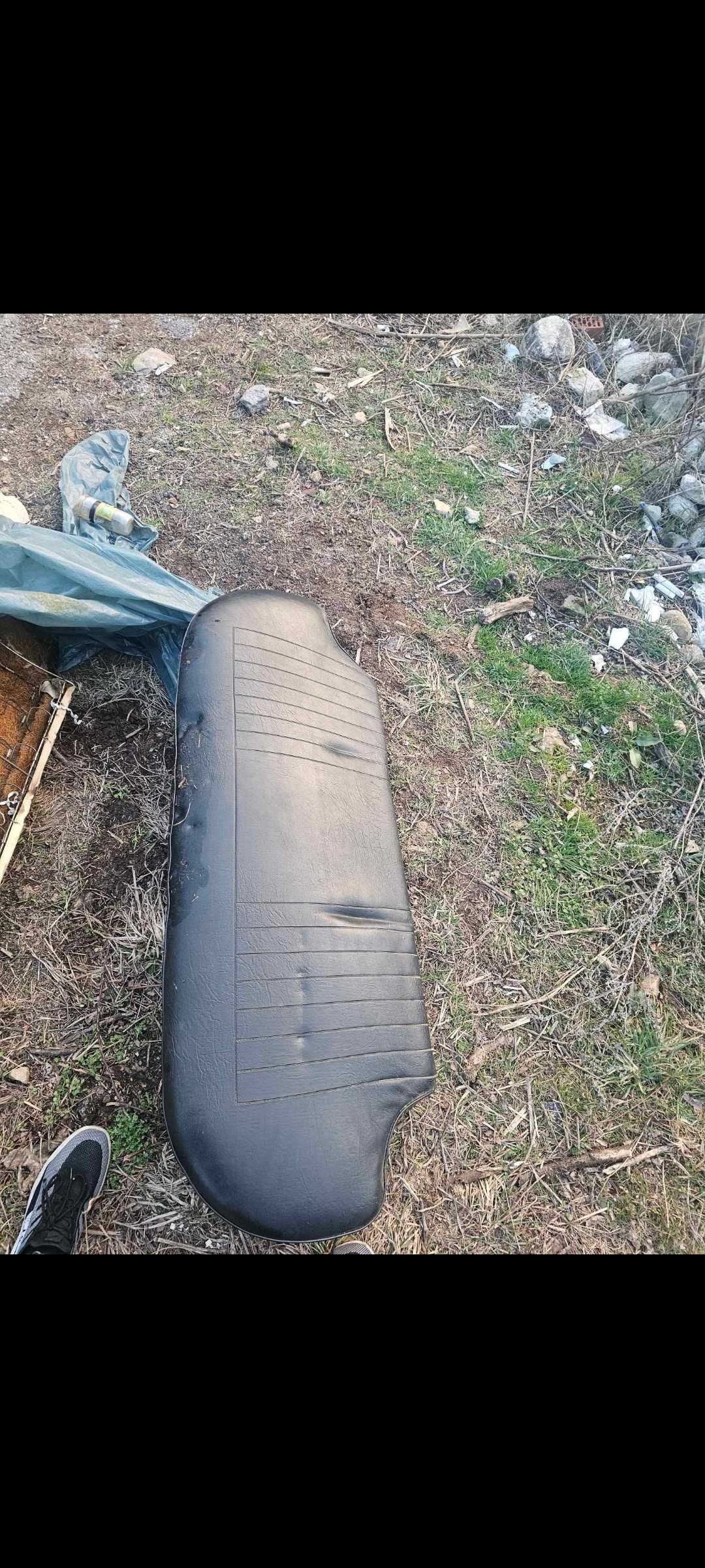 Седалки и кори за ВАЗ 2101 жигули с. Търън • OLX.bg