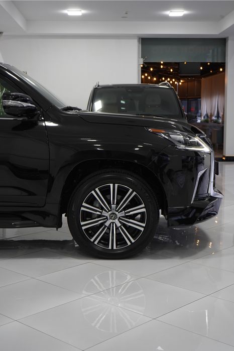 Lexus LX570 Sport 2019: 98 000 у.е. - Lexus Ташкент на Olx