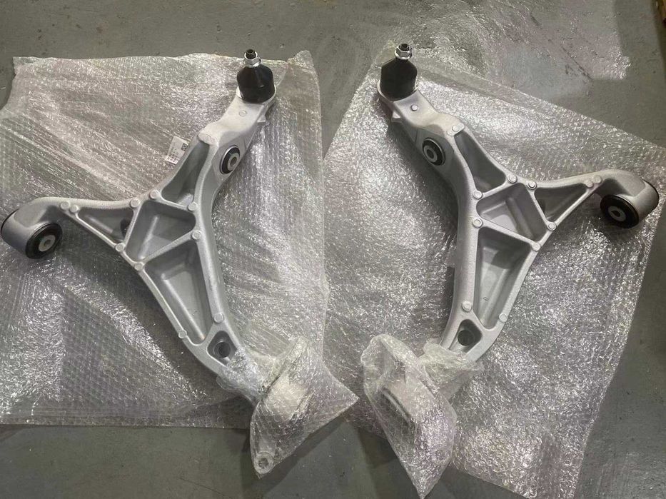 Носачи за GRAND CHEROKEE WK2 DODGE DURANGO 68282729AC носач алуминиев ...