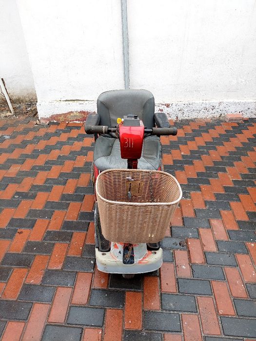Scuter pentru persoane cu dizabilități Cap Aurora • OLX.ro