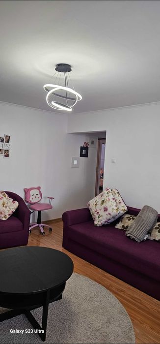 Vand apartament 3 camere George Enescu Suceava • OLX.ro