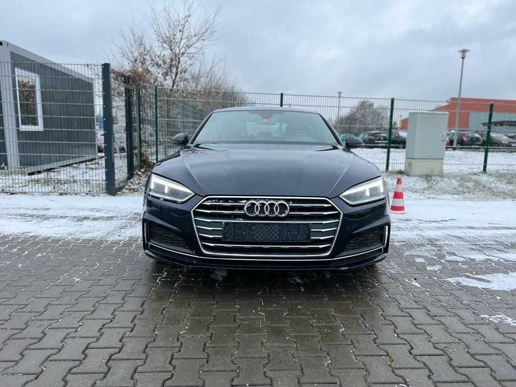 Dezmembrez Audi A5 Sportback 2 0 Tdi Audi A5 S Linne Bara Fata A5 Far