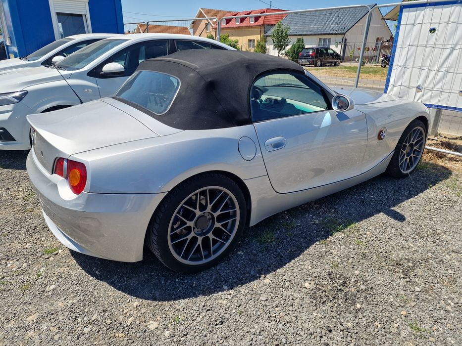 Bmw Z4 e85 2.5i , automat Oradea • OLX.ro